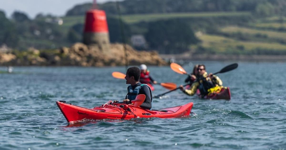 Centre de voile de Landeda - Kayak trips from island to island - Office ...