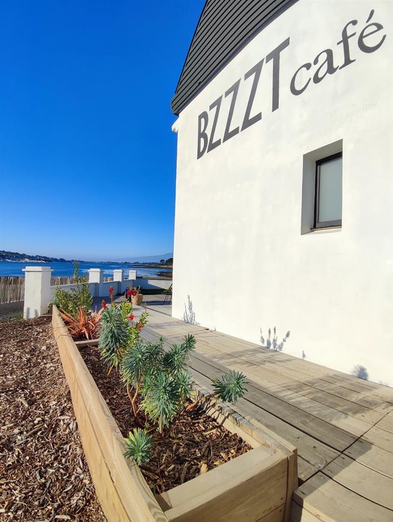 Bzzzt café - Office de tourisme de Pays des Abers
