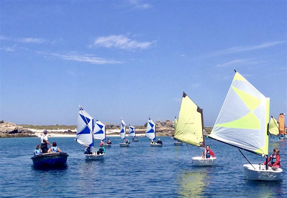 Centre de Voile de Landéda - l'Aber Wrac'h - Office de tourisme de ...