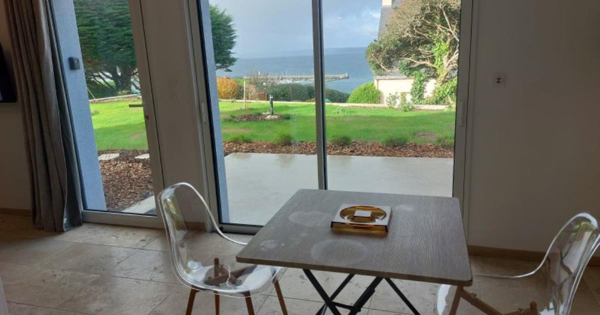 La maison bleue Pen'hat - Office de tourisme de Presqu'île de Crozon ...