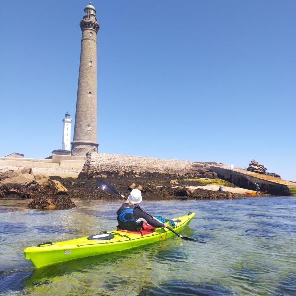 Glaz Evasion - Kayak trip to the Île Vierge lighthouse - Office de ...