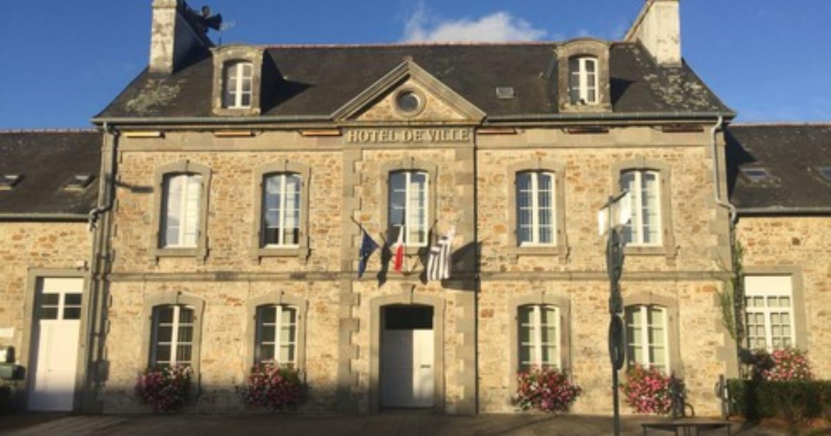 Mairie de Le Faou - Office de tourisme de Presqu'île de Crozon - Aulne ...